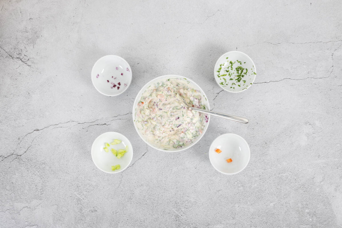 Veganes Raita – Gesunder Joghurt-Dip aus Indien