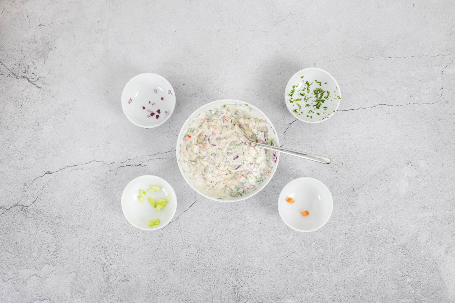 Veganes Raita – Gesunder Joghurt-Dip aus Indien